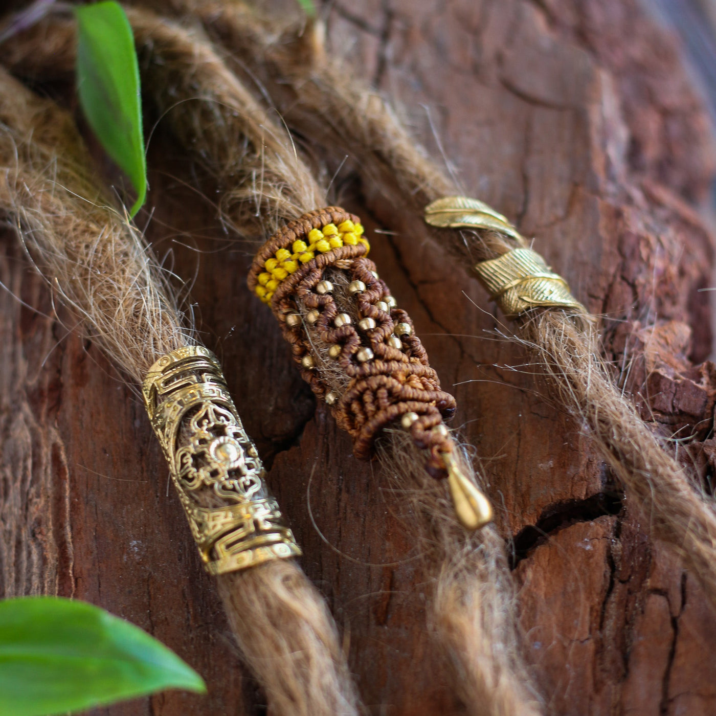 Purchase dreadlock decoration here - Explore our selection