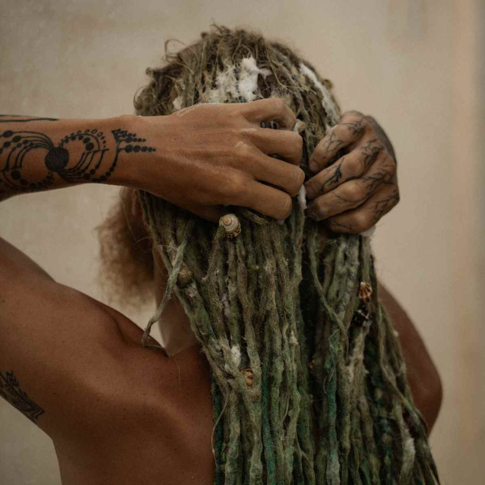 Dreadlocks Extensions - Which Should I Choose? RAW ROOTs
